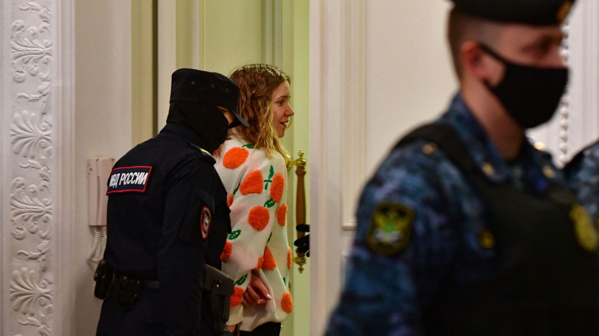 Russie : la justice condamne à 27 ans de prison Daria Trepova, 26 ans ...