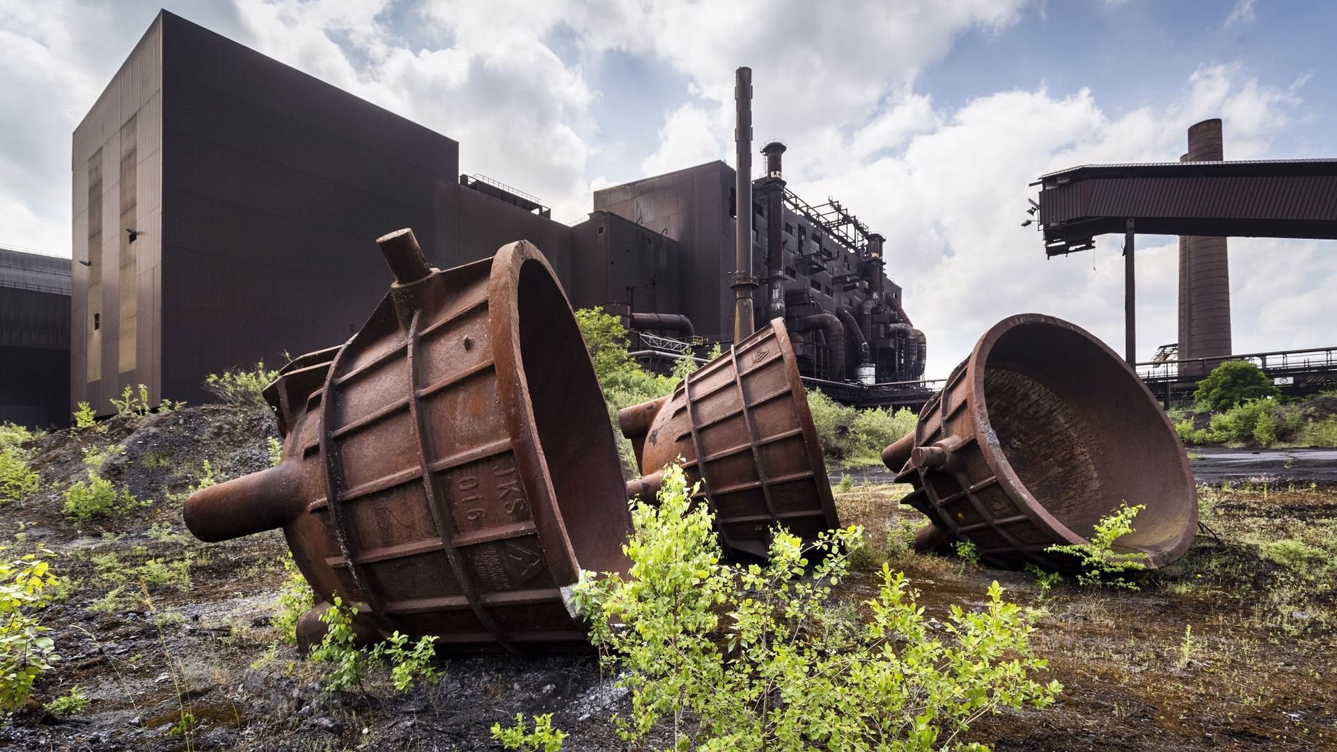 Les anciennes friches d’ArcelorMittal rachetées - RTBF Actus