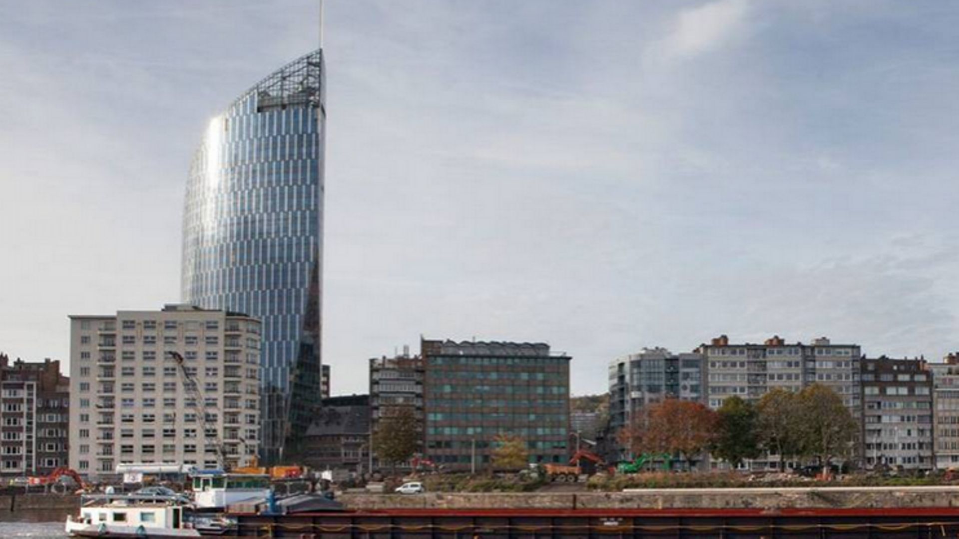 Liège: la tour des finances vidée par les affiliés de la CGSP - RTBF Actus