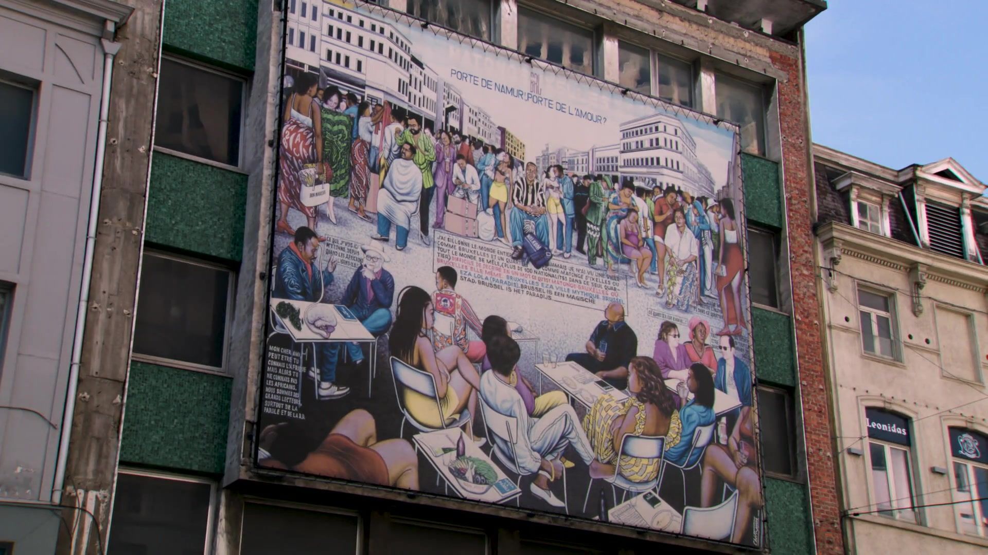 Ixelles : La fresque emblématique du quartier Matonge et de la Porte de ...