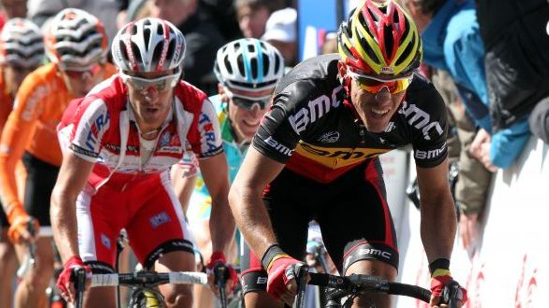 L-B-L: Gilbert revient à temps - RTBF Actus