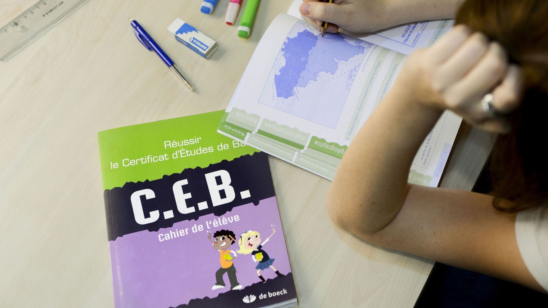 Le CEB sera corrigé par le titulaire - RTBF Actus