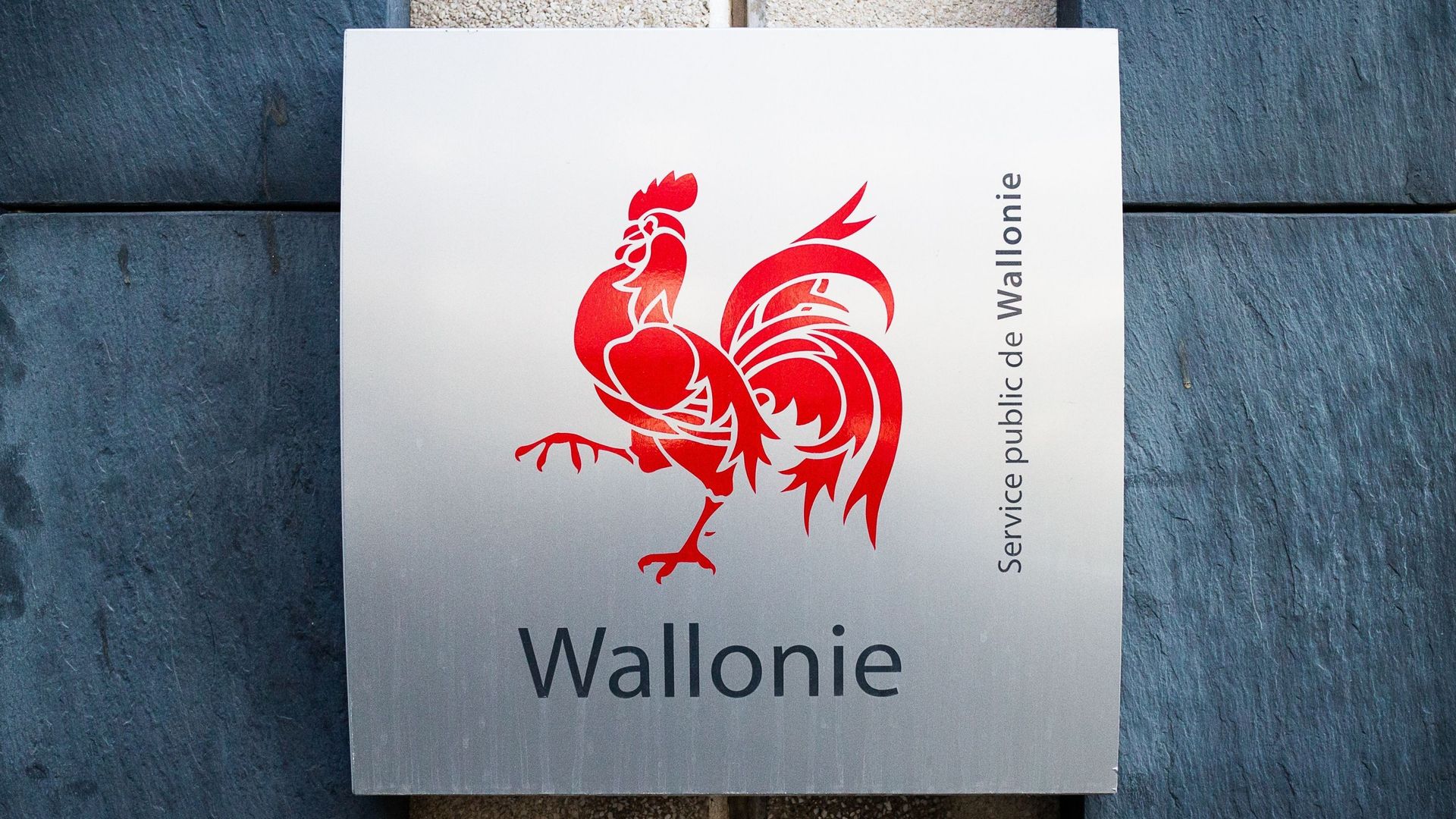Le Service public de Wallonie victime d’une cyberattaque : aéroports ...