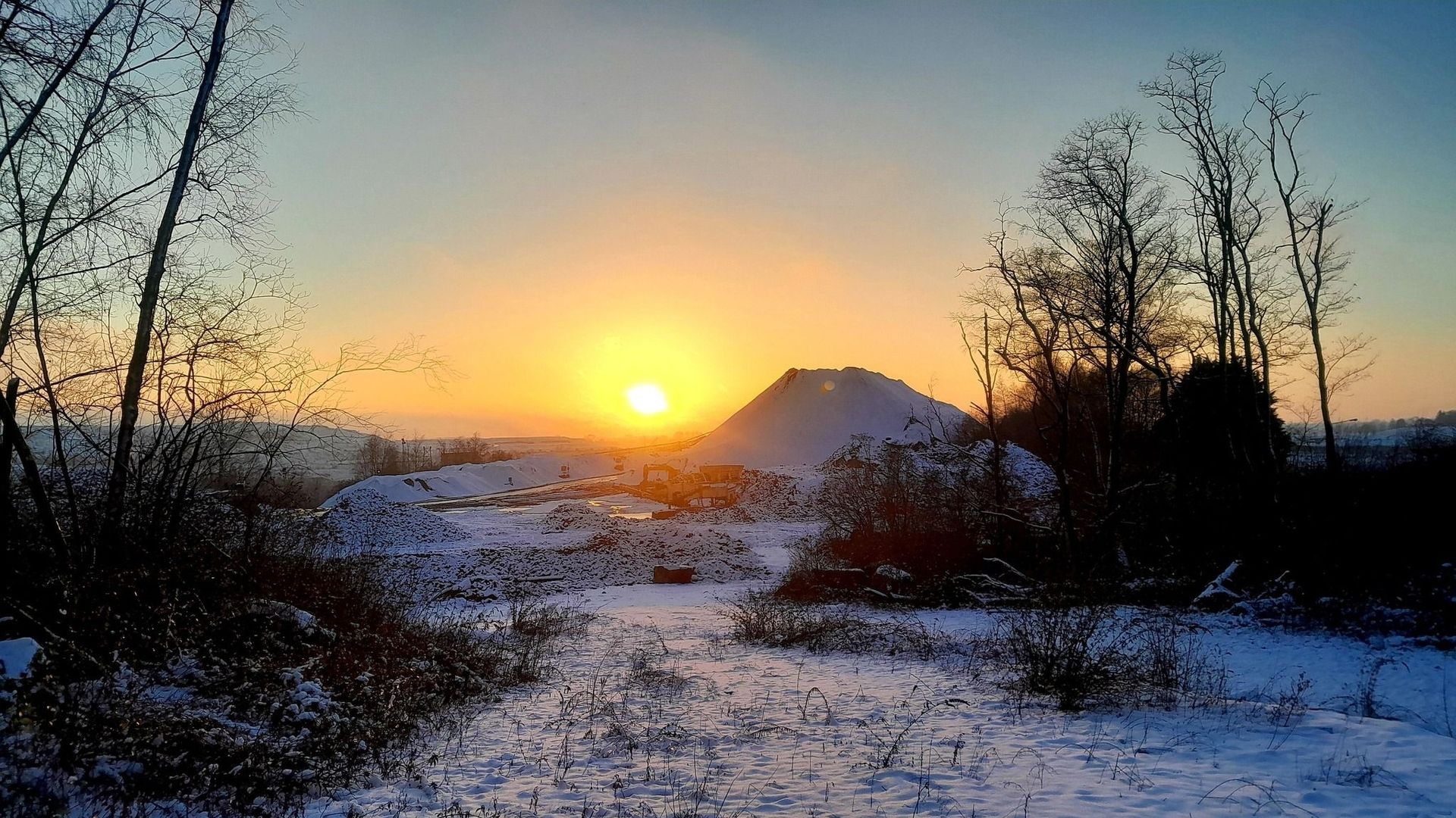 Olivier de Benoist en père de famille dépressif dans son nouveau ...