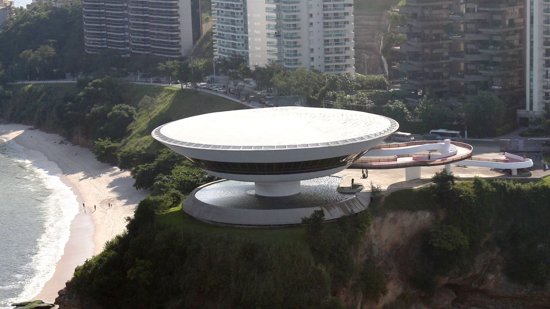 'Les Diables Rouges 1900-2014': une épopée racontée par le journaliste ...