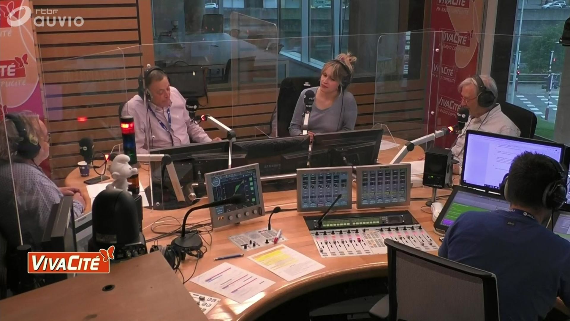 Retrouverez-vous cette célèbre chanson des années 2000 dans sa version ...