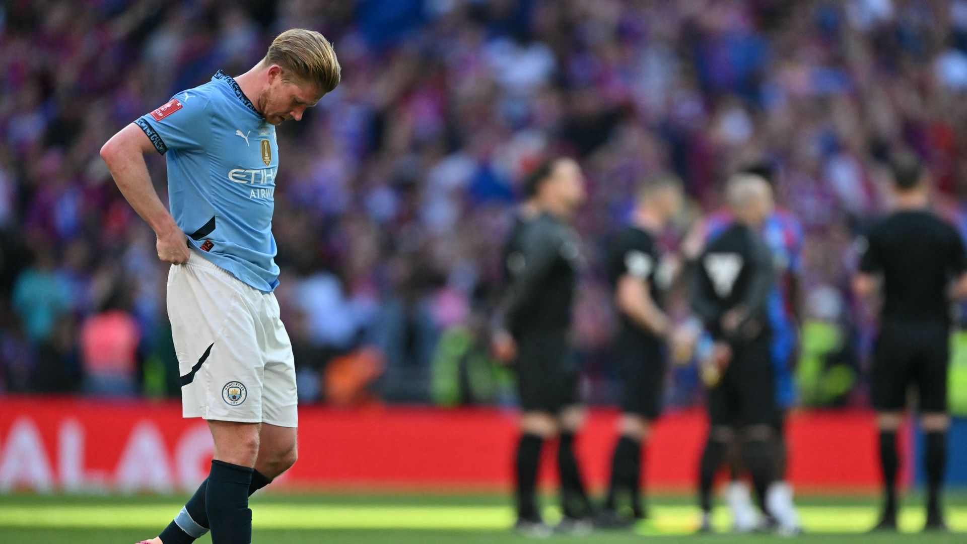 Bernardo Silva regrette le départ de Kevin De Bruyne : 'Le meilleur joueur de l’histoire de ...