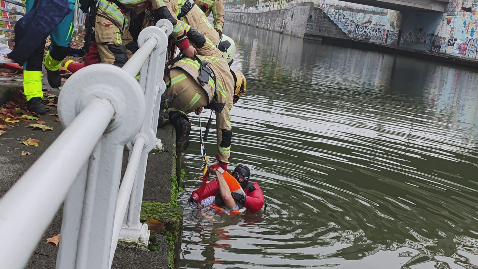 Bruxelles : les pompiers interviennent pour deux chutes dans le canal ...