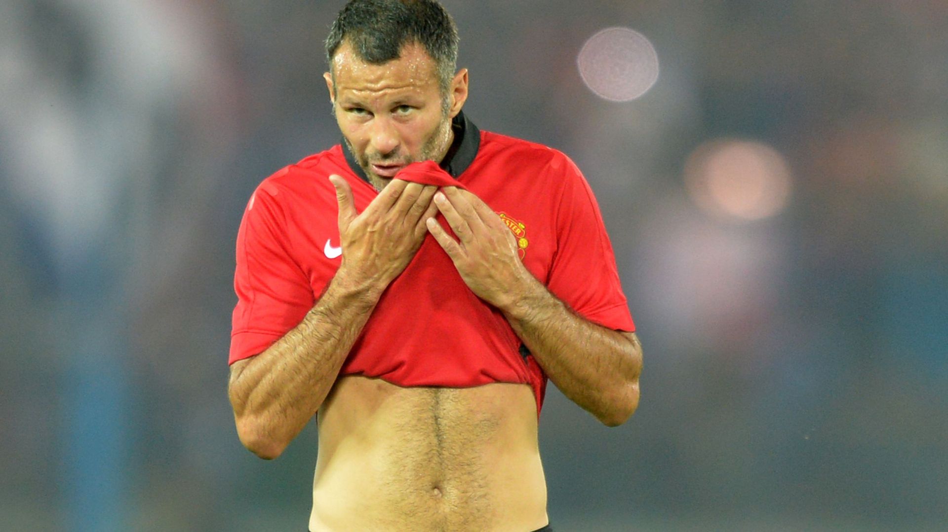 Giggs, 40 ans et toujours fringant - RTBF Actus