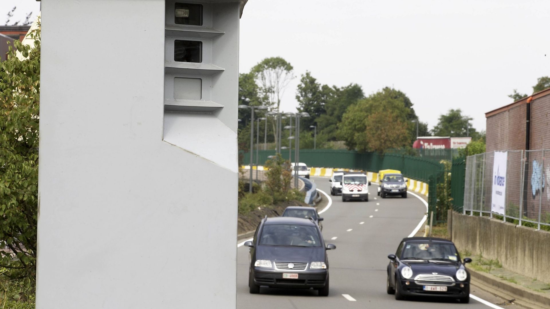 Le radar-tronçon installé aussi sur les chantiers autoroutiers? - RTBF ...