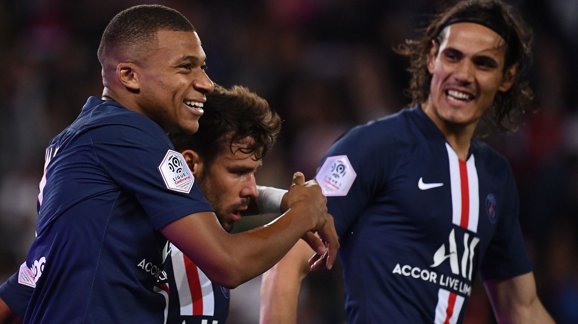 'L'ancien' Meunier : 'J'aurais pu quitter le PSG, mais tout n'était pas rassemblé' - RTBF Actus