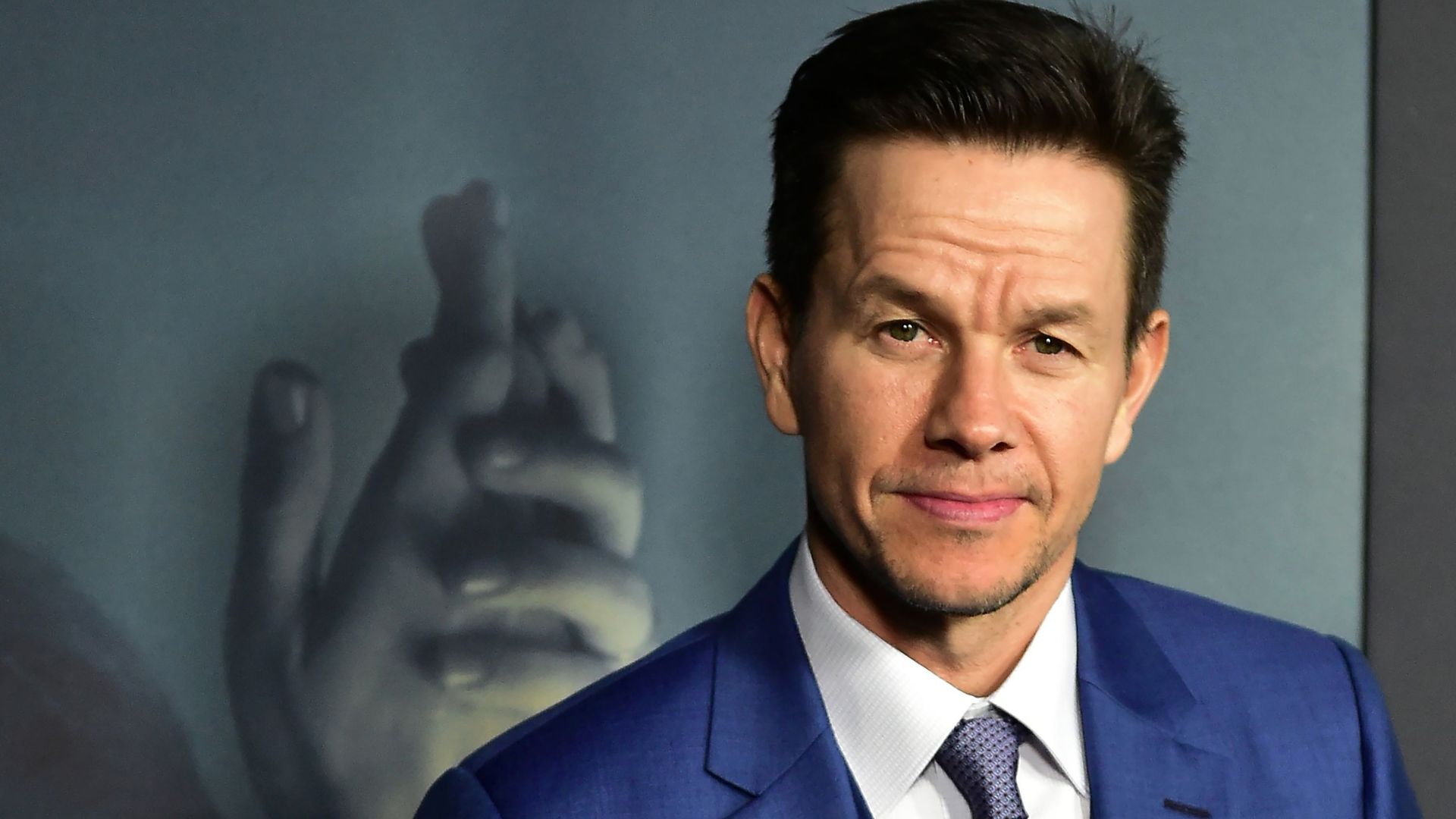 Mark Wahlberg défend les droits des femmes : son acte généreux - RTBF Actus