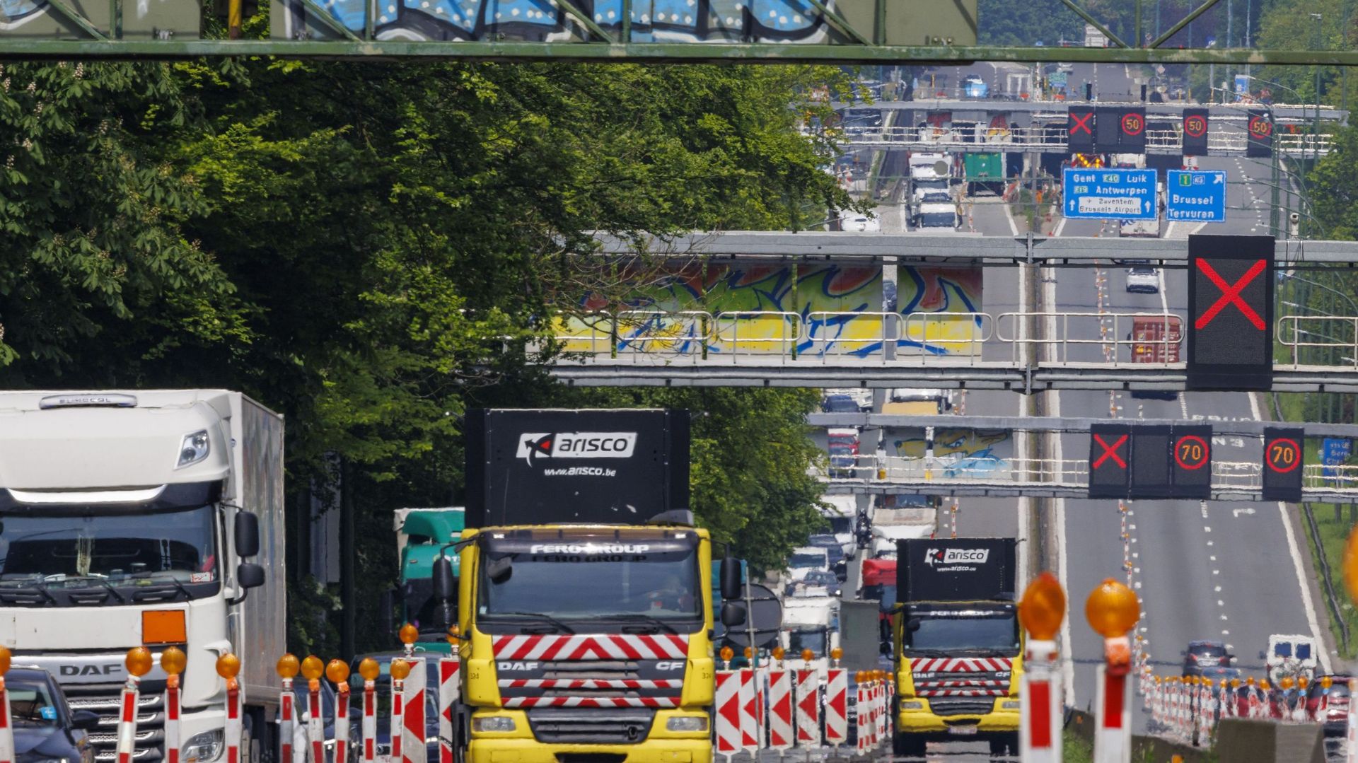 Carrefour Léonard : encore plus d’embouteillages à prévoir dès lundi ...