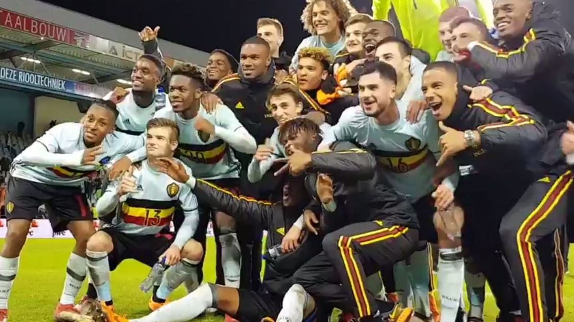 Les Diablotins, en tête de leur groupe, entament leur sprint final vers ...