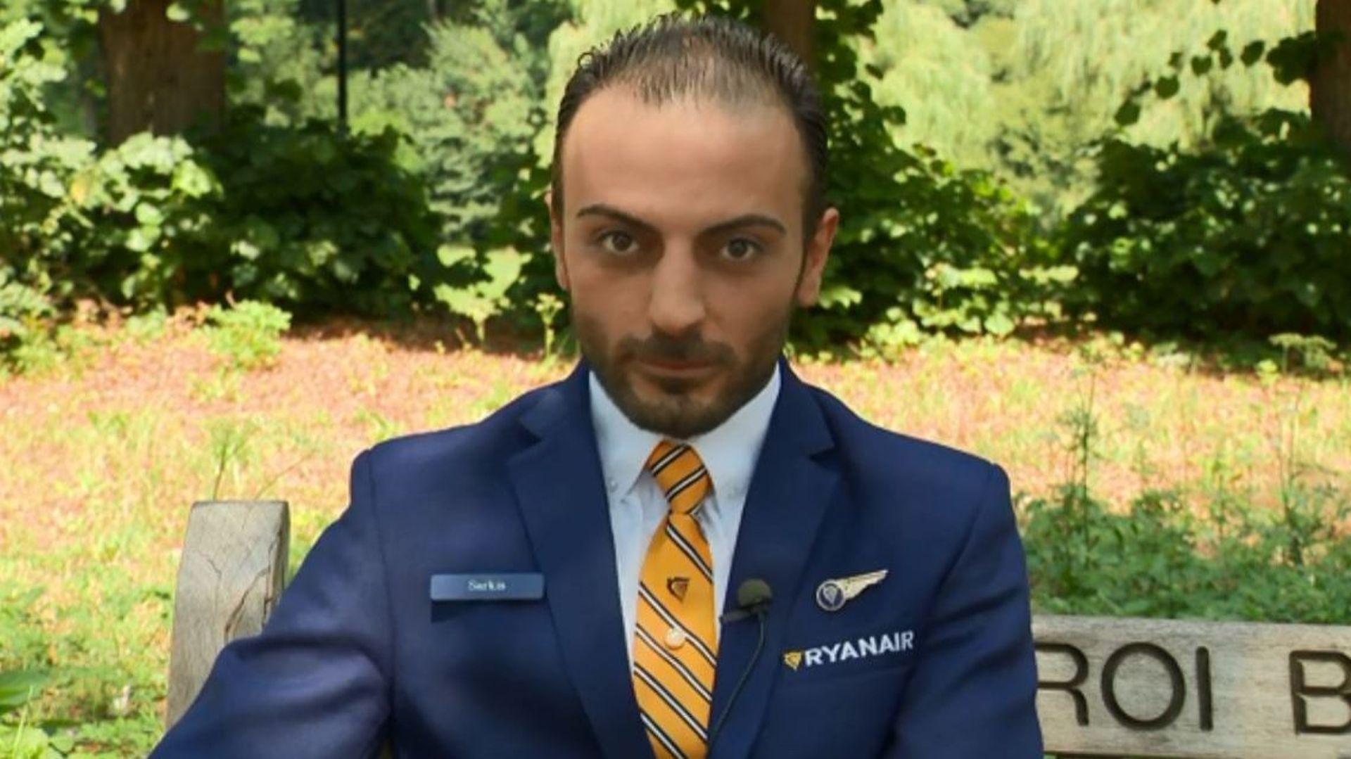 Steward chez Ryanair pour 1000€ par mois: le revers des tickets à 11 ...