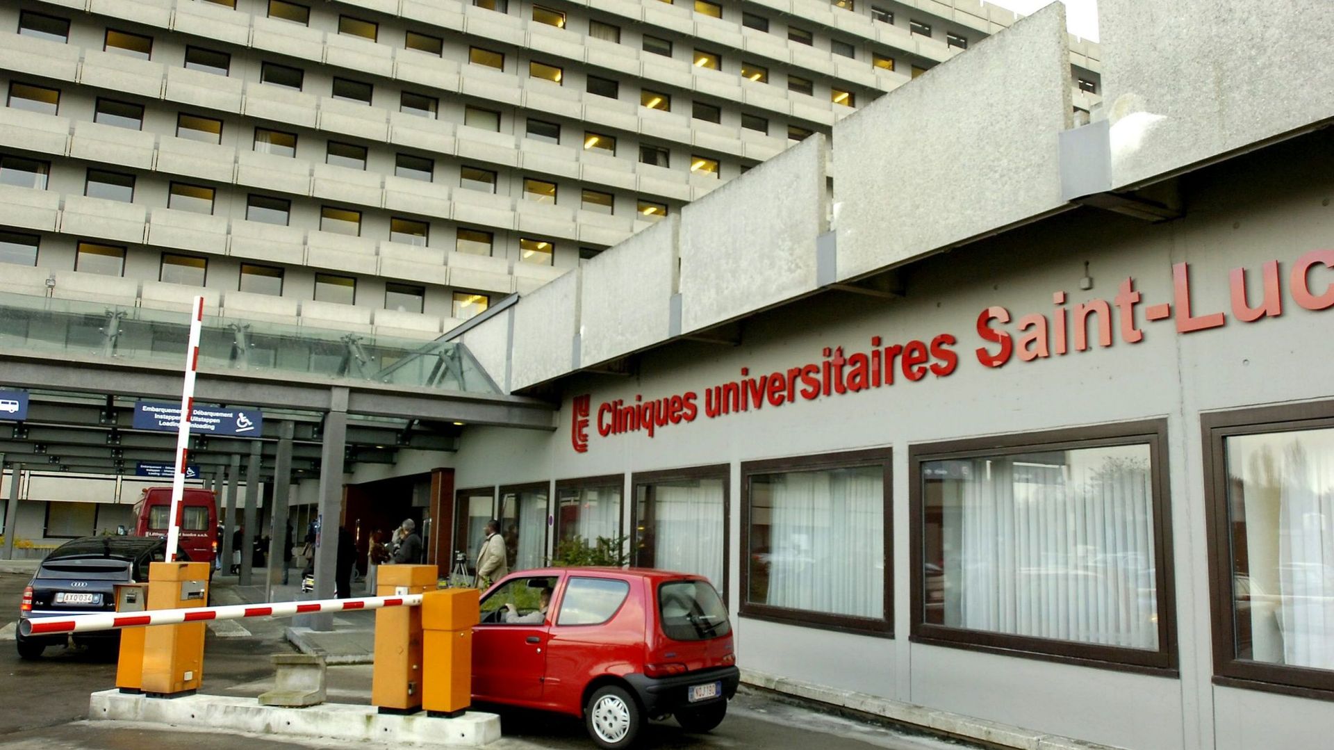 Les mesures du budget coûtent plus de 3 millions à l'Hôpital Saint-Luc ...