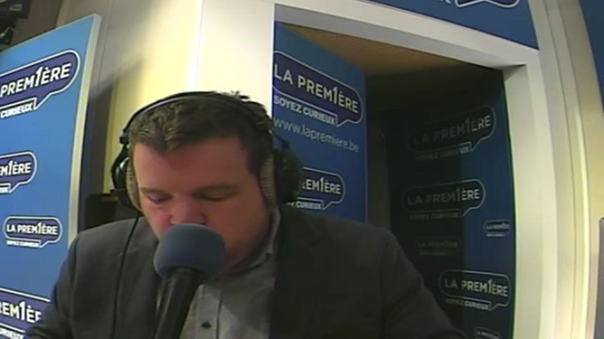 Les Coulisses des Pouvoirs - NVA, CD&V, une très courte trêve - RTBF Actus