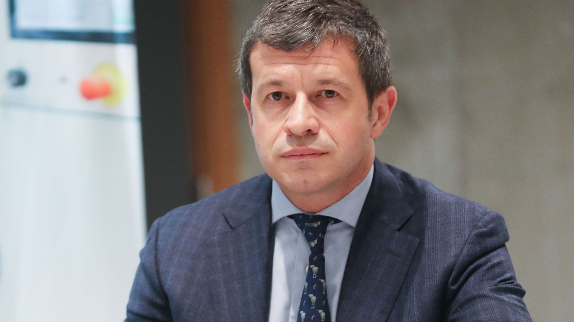 Coronavirus : le directeur de l'AFMPS épinglé pour un contrat de kits ...