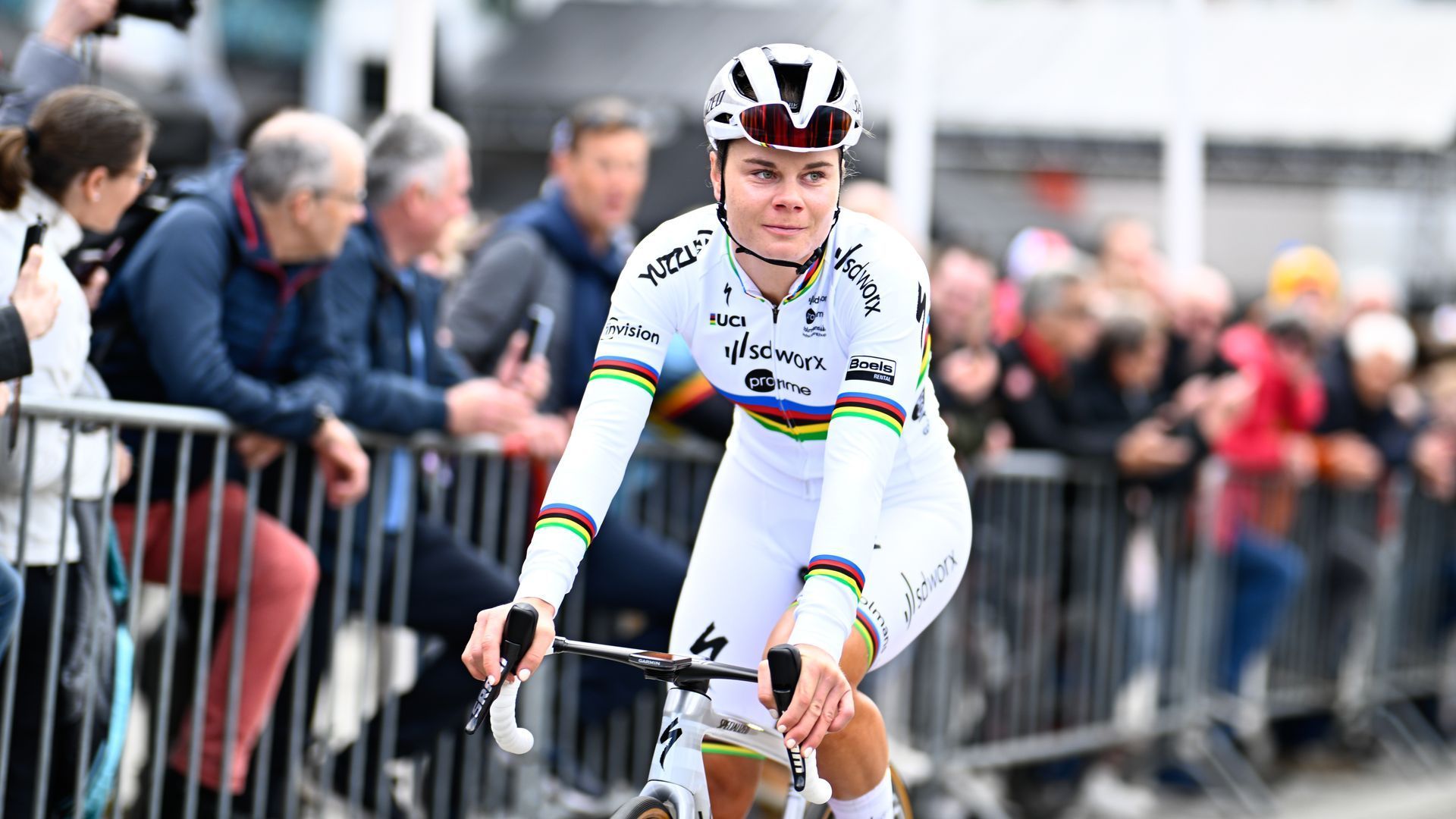 Lotte Kopecky rassurante à Milan-Sanremo : 'On a vu qu'elle était ...