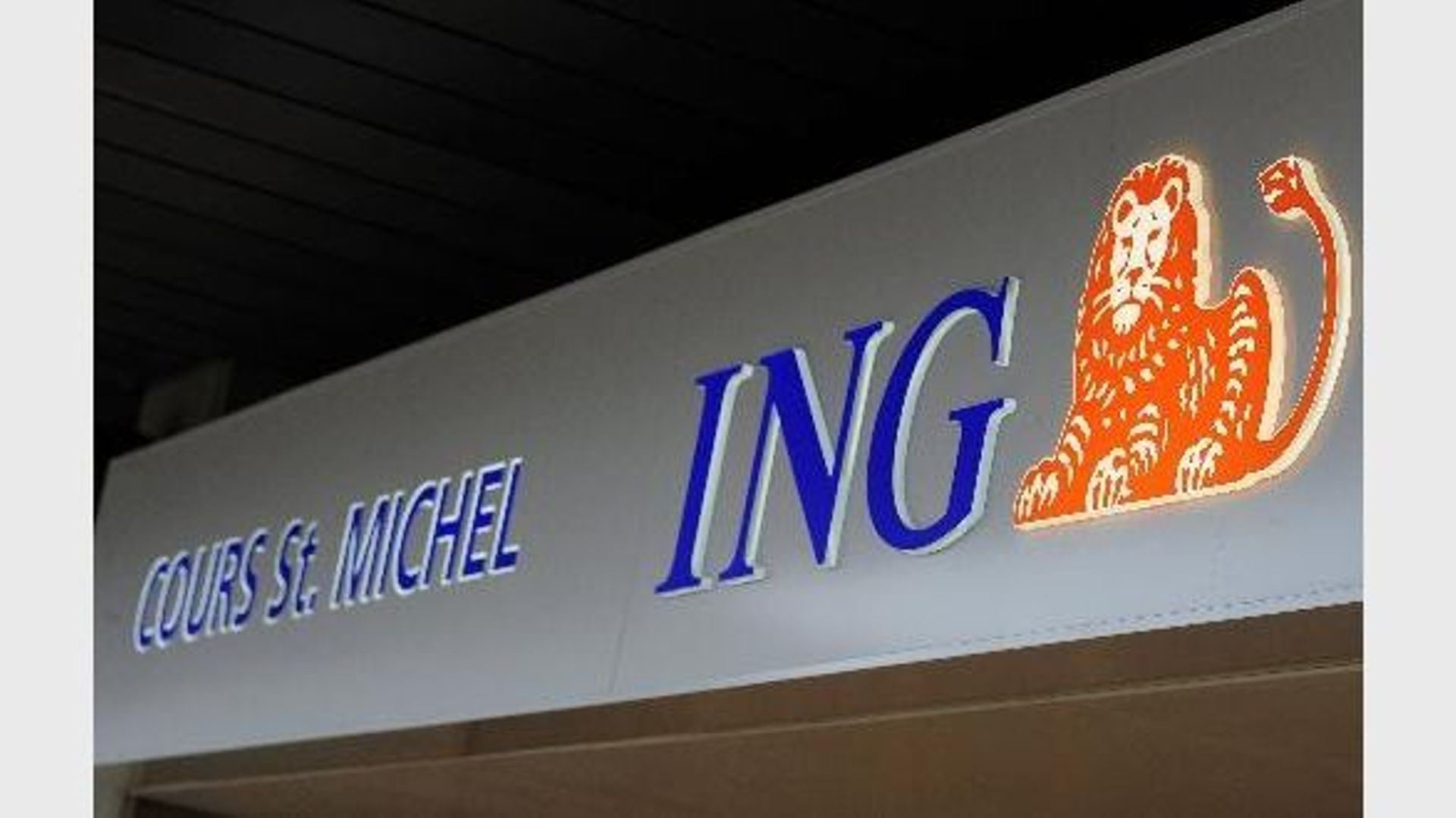 ING Belgique doit économiser plus de 100 millions - RTBF Actus