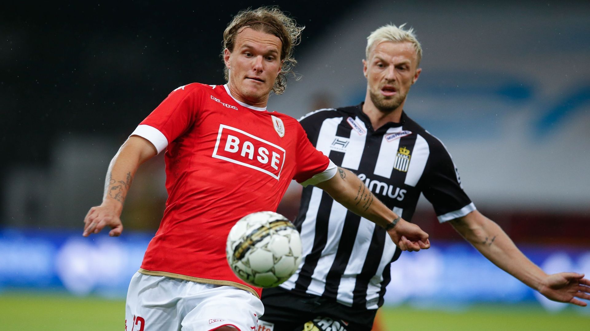 Alexander Scholz épinglé par la Commission de Review de l'URBSFA - RTBF ...