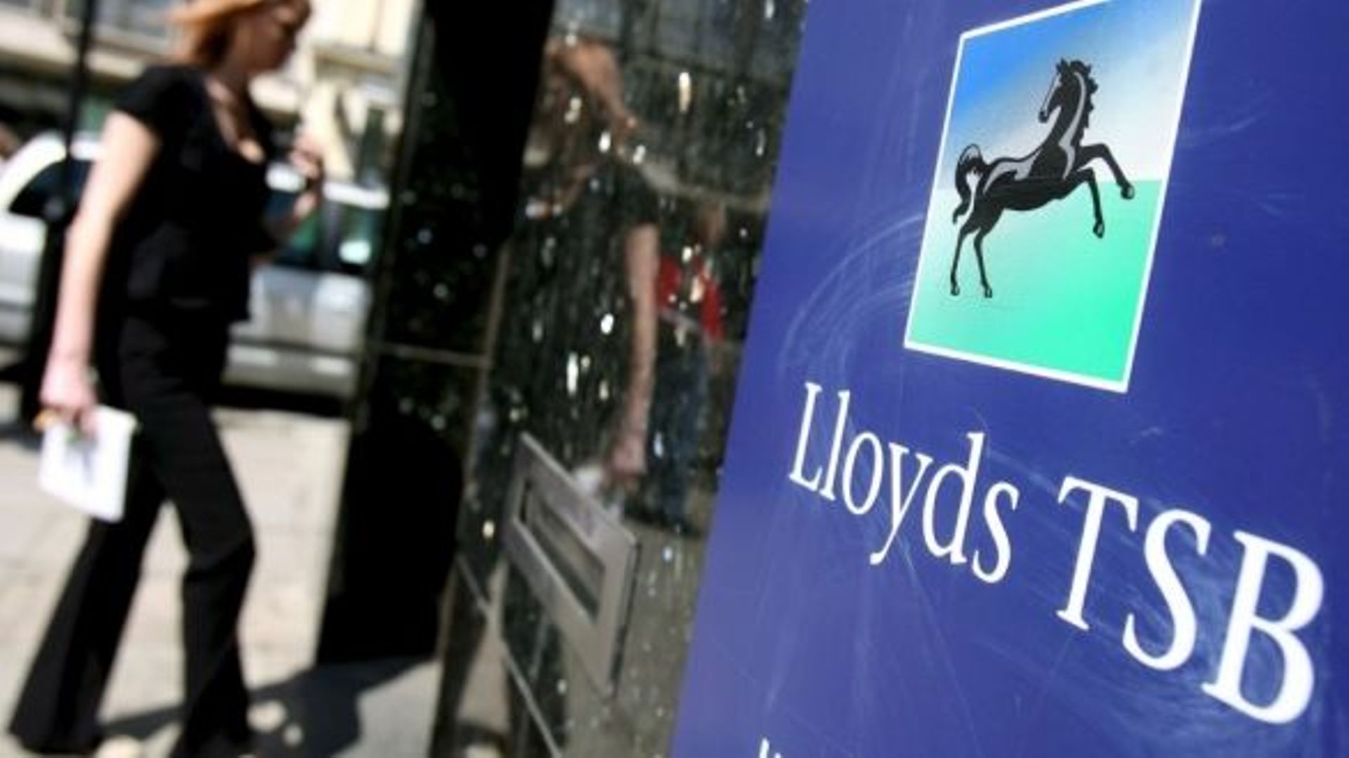 Lloyds TSB achète HBOS pour 15,4 milliards d'euros