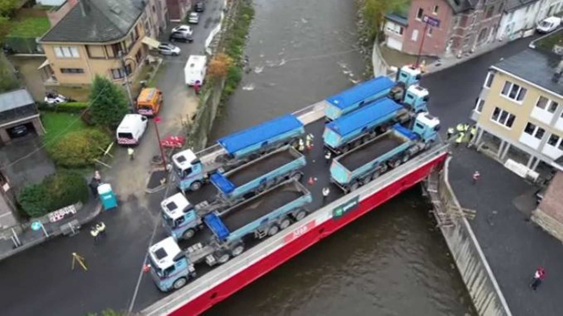 Trooz : test de résistance réussi pour le pont de Prayon - RTBF Actus