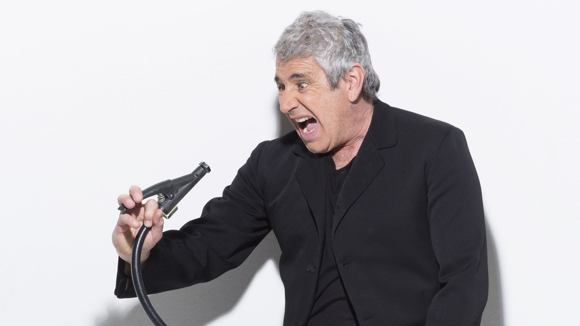 Les confidences des amis de Michel Boujenah ! - RTBF Actus