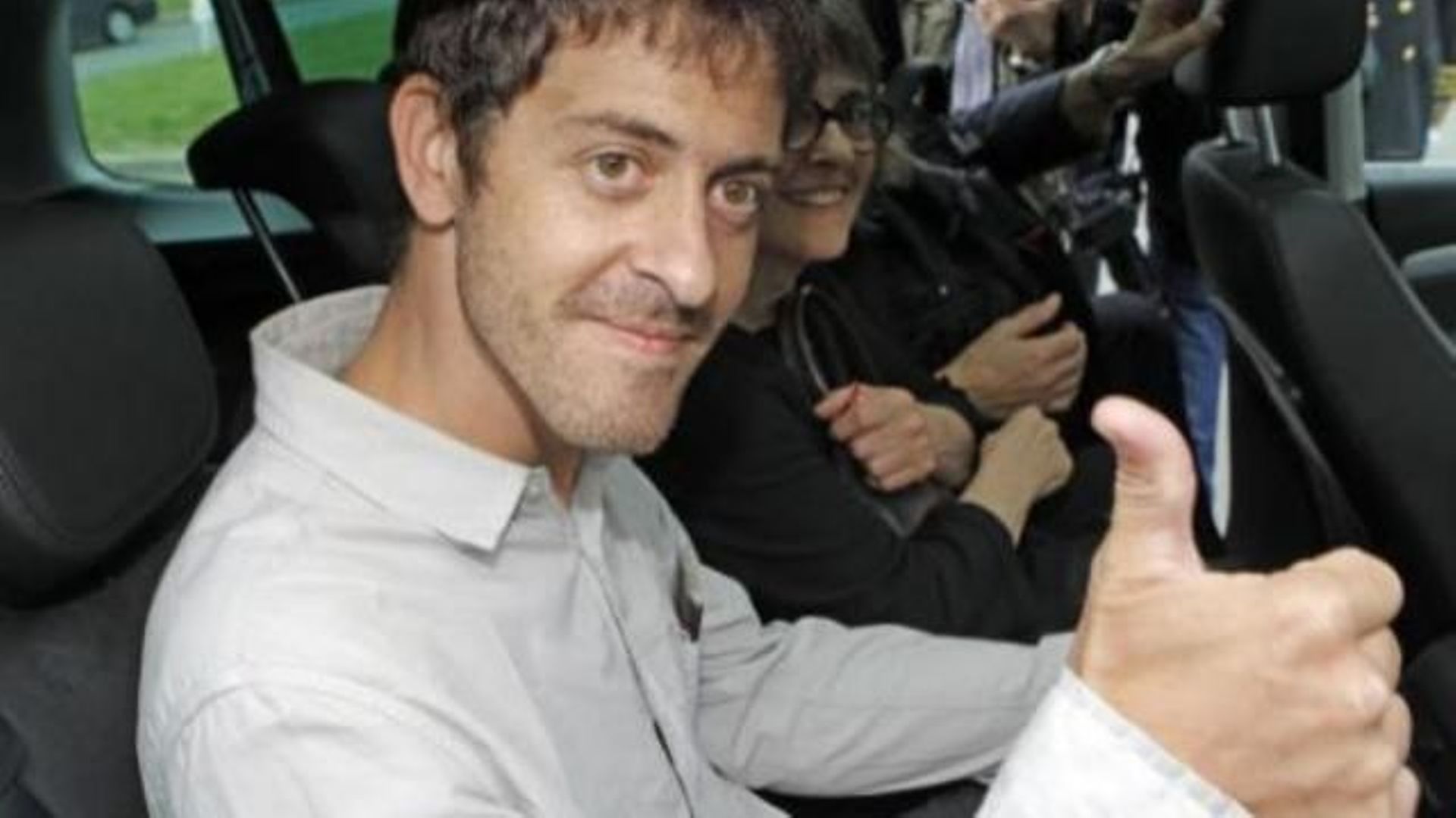 Les reporters Doan Bui et Roméo Langlois remportent le Prix Albert ...