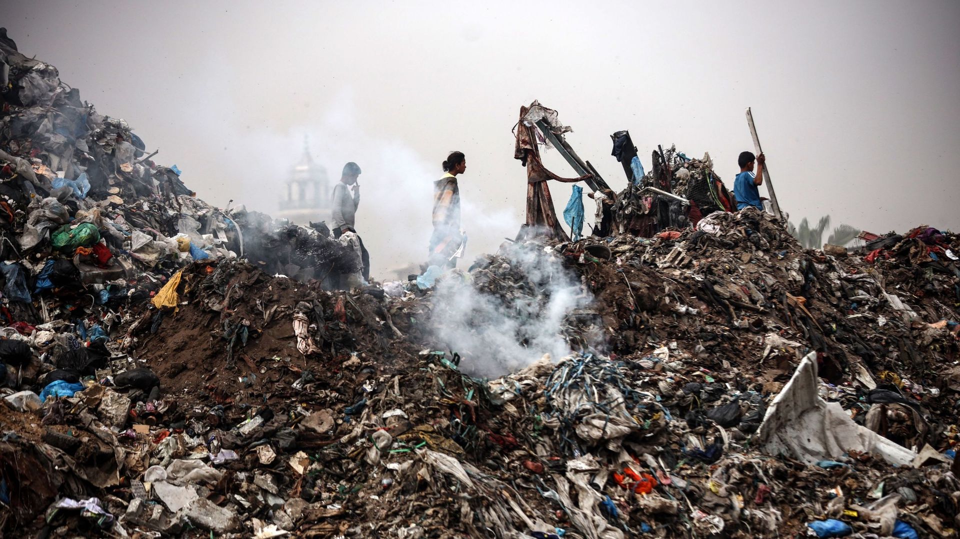 Violences en RDC : le M23 remet 20 rebelles hutus des Forces de ...