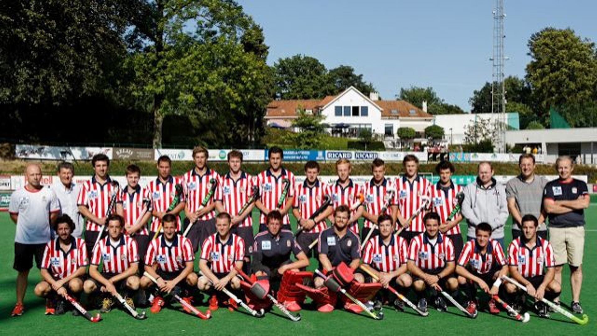 Le Léo bat Moscou 4-1 en EHL - RTBF Actus