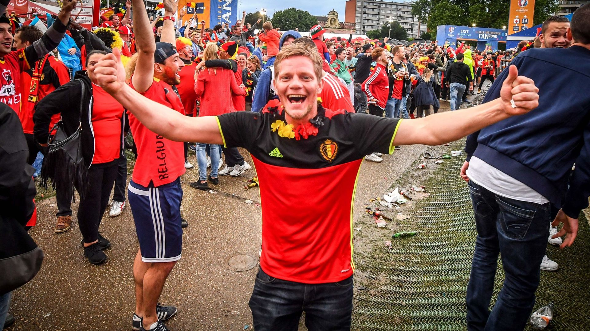 Euro 2016: les articles estampillés 'Diables Rouges' restent en rayon ...