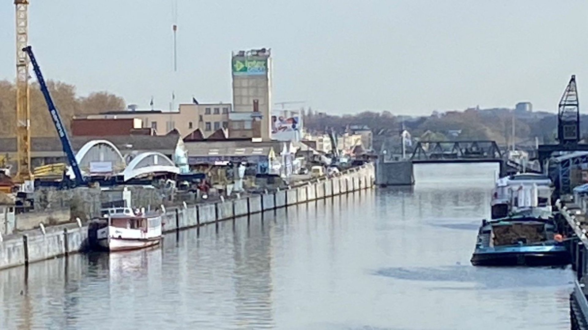 Bruxelles-Ville : le tablier du futur pont 'Suzan Daniel' sera installé ...