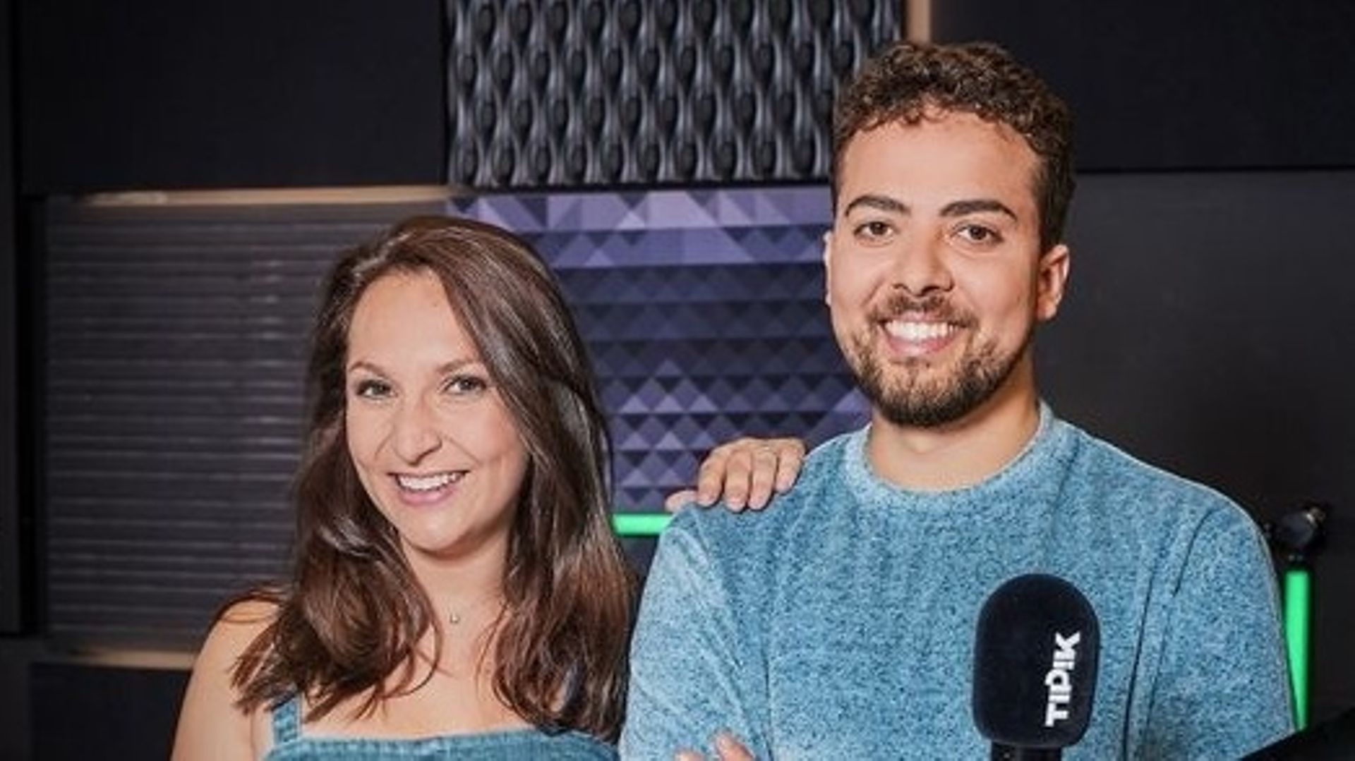 Rejoins l’équipe de Samy et Lou chez Tipik radio pour un stage d ...