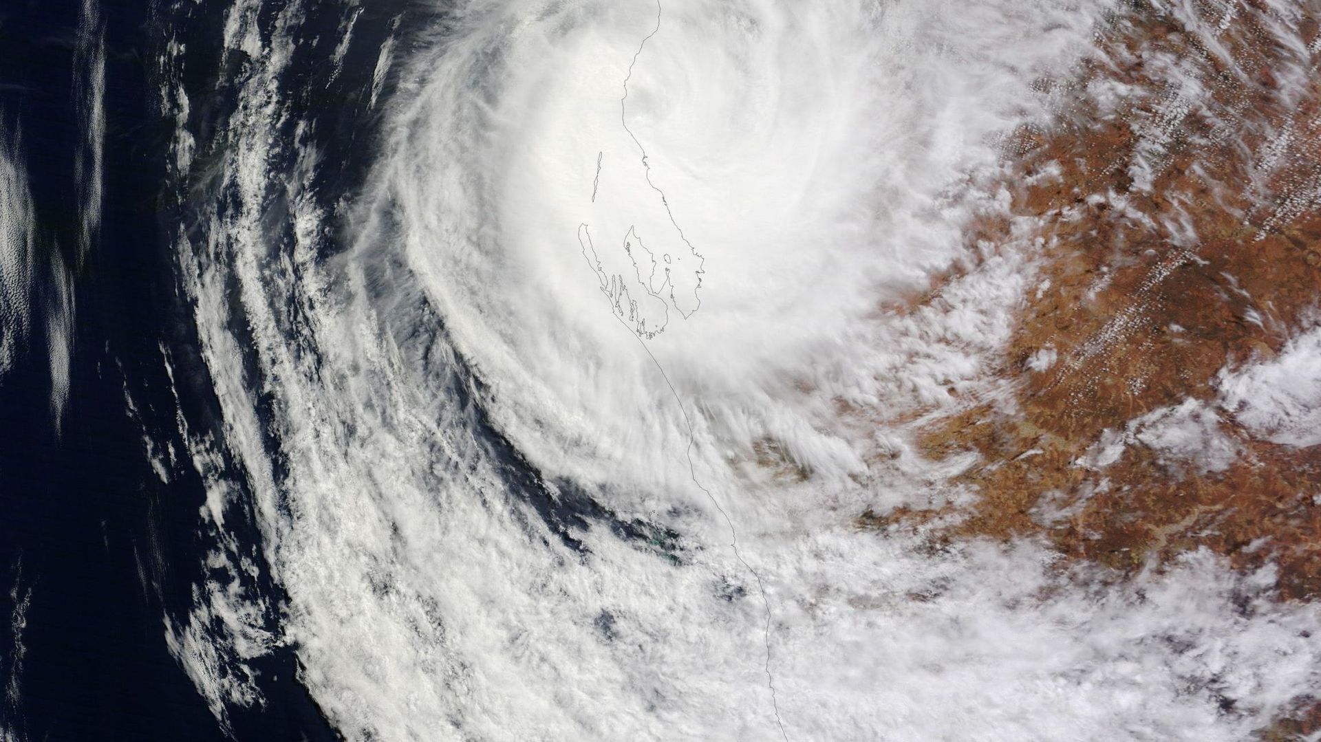 Vanuatu dévasté par un cyclone: 'Nous avons tout à reconstruire' - RTBF ...