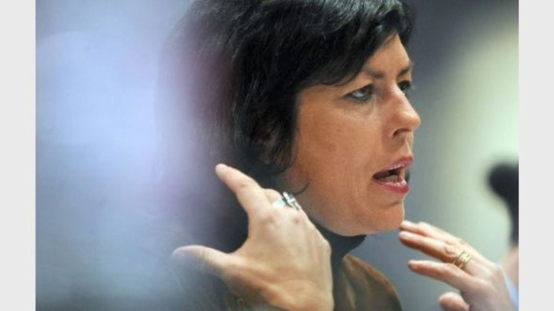 17/12 - Philippe Walkowiak reçoit Joëlle Milquet - RTBF Actus