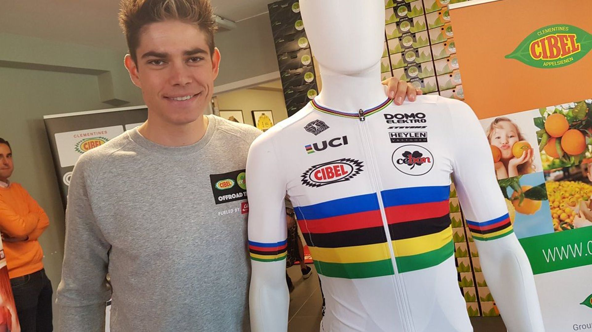 Le champion du monde de cyclocross Wout van Aert rejoint l'équipe Cibel ...