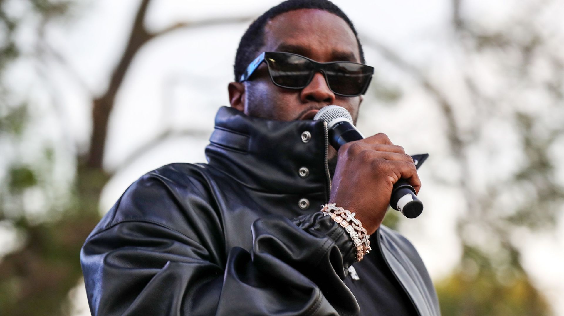 Etats-Unis : début du procès pour trafic sexuel du magnat du hip-hop P ...