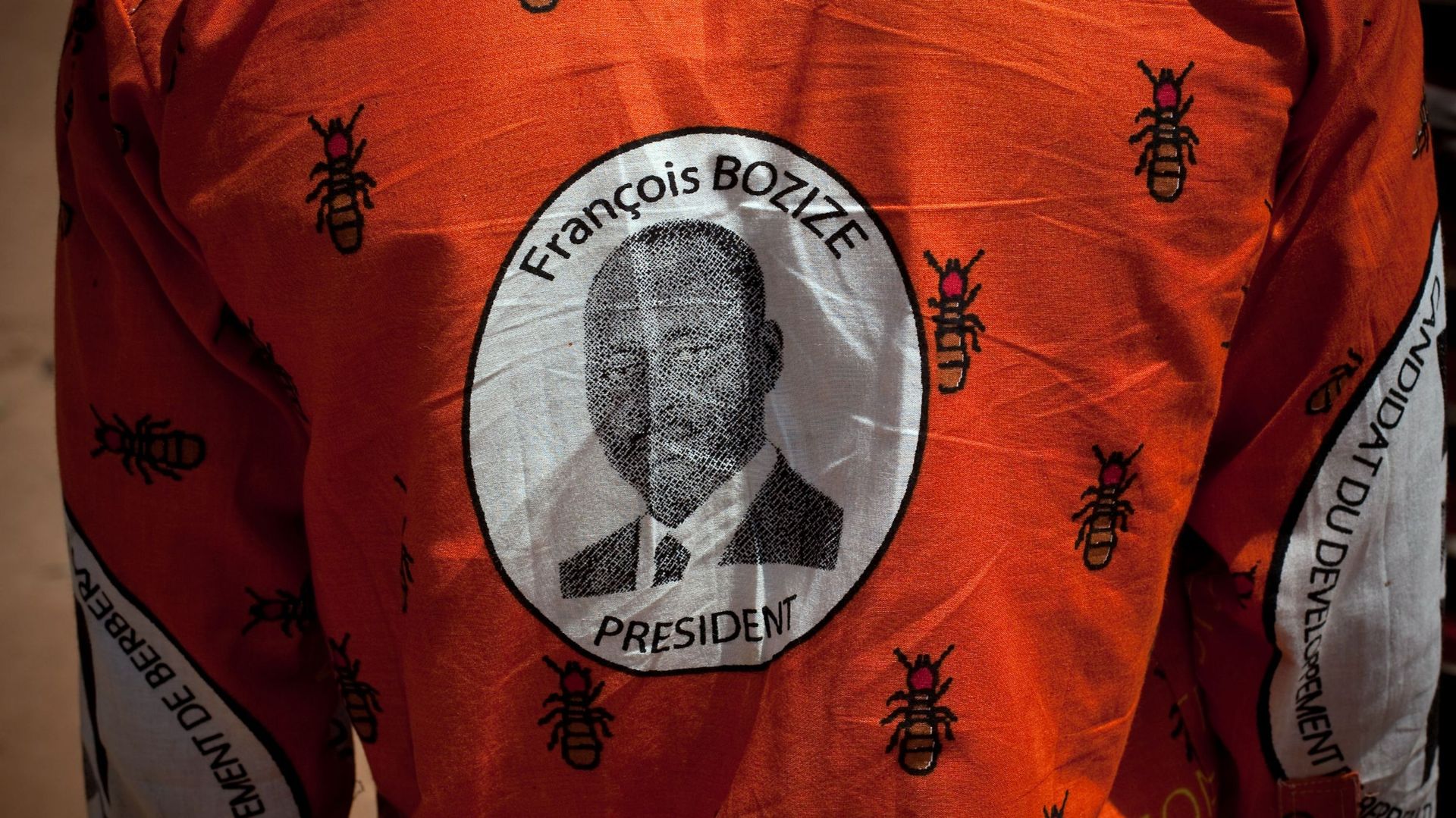 Centrafrique: l'ex-président Bozizé investi candidat à la ...