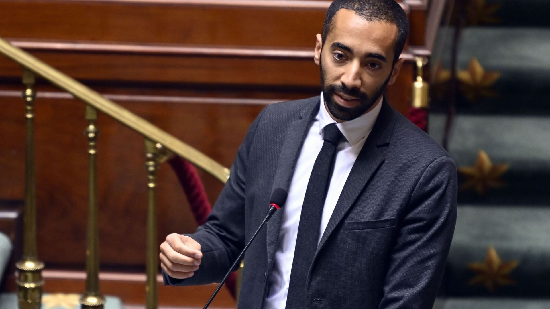 Blocage au kern sur le projet de 'droit de visite' de Sammy Mahdi ...