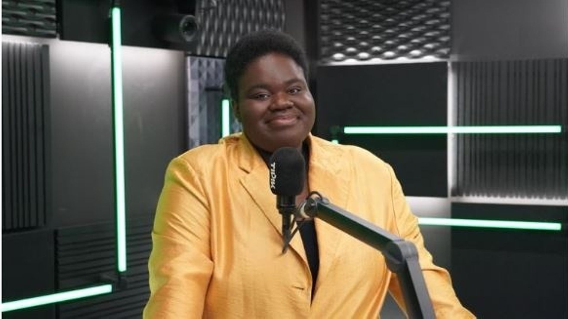 Laëtitia devient la présidente du SGS, le syndicat des grandes sœurs ...