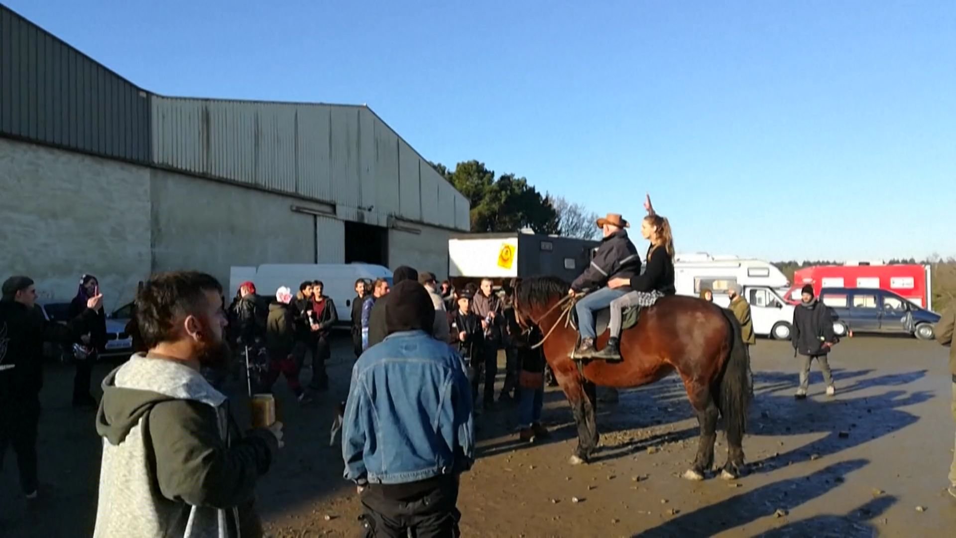 'Lockdown parties' et soirées coronavirus : quelles amendes dans les ...