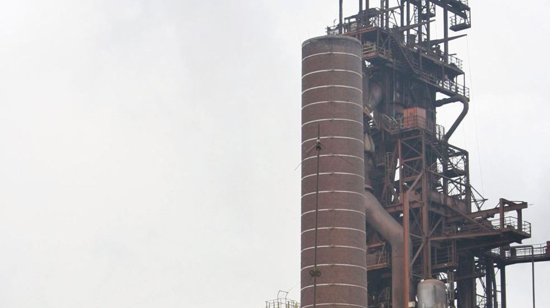 Quel avenir pour le haut fourneau n°4 de Carsid à Marcinelle ? - RTBF Actus