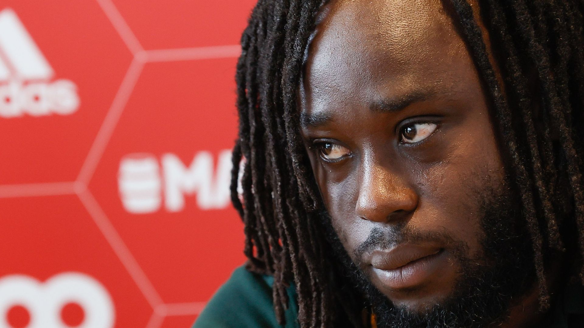 'Le Standard, c’est nous' : les supporters liégeois se font entendre avant la réception de ...