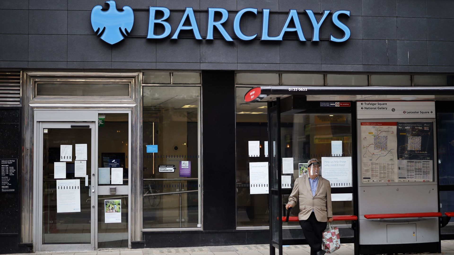 Environnement : malgré les promesses, Barclays finance toujours plus ...