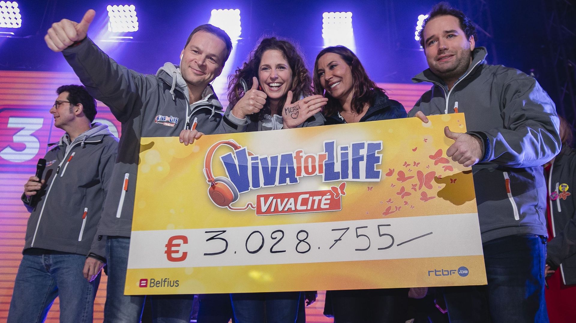 Record battu pour la 3e édition de Viva for Life: plus de 3 millions d ...
