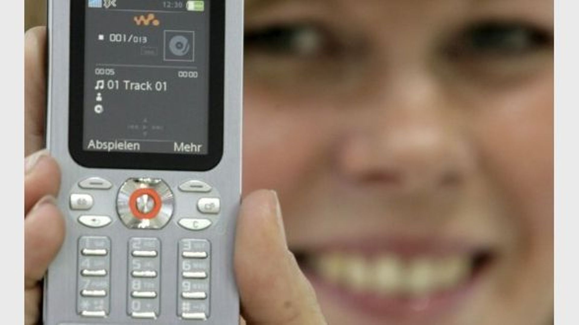 11,5 millions de clients GSM en Belgique - RTBF Actus