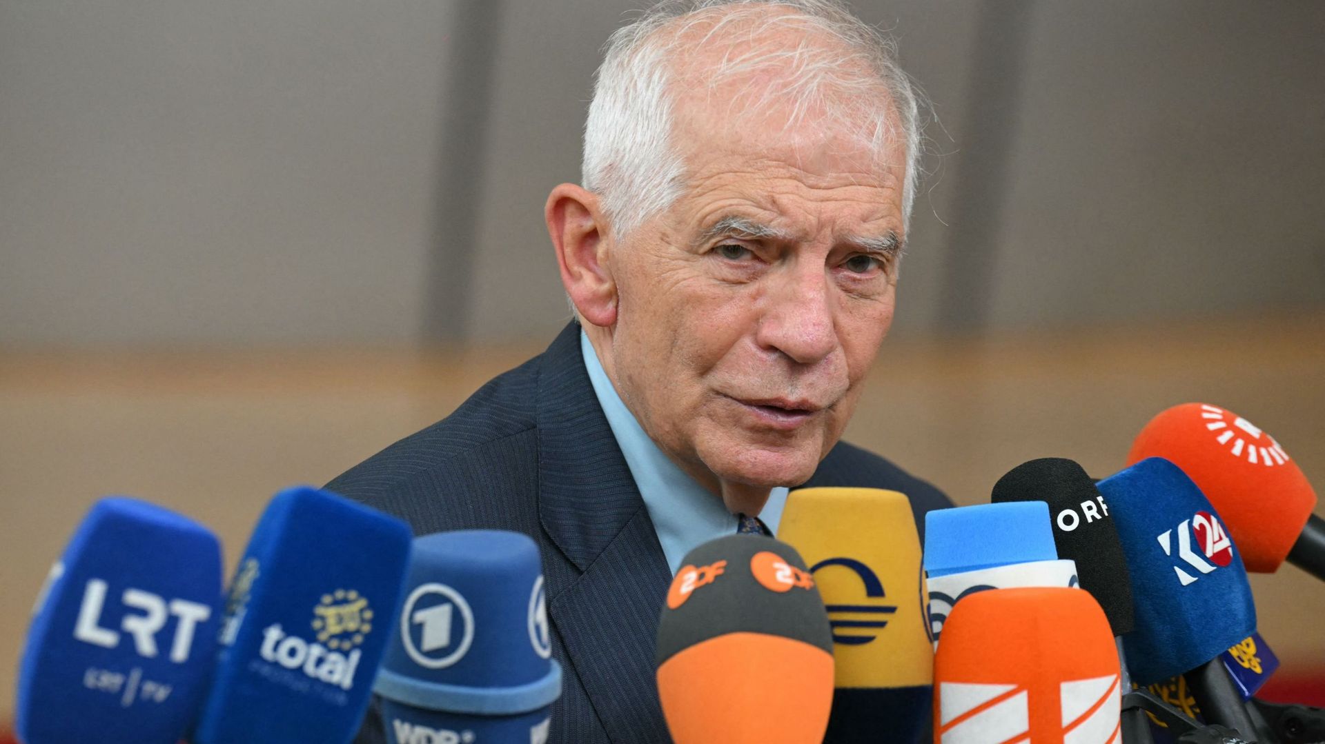 L'Ukraine et la Russie chacun la cible d'attaques 'record' de drones ennemis - RTBF Actus