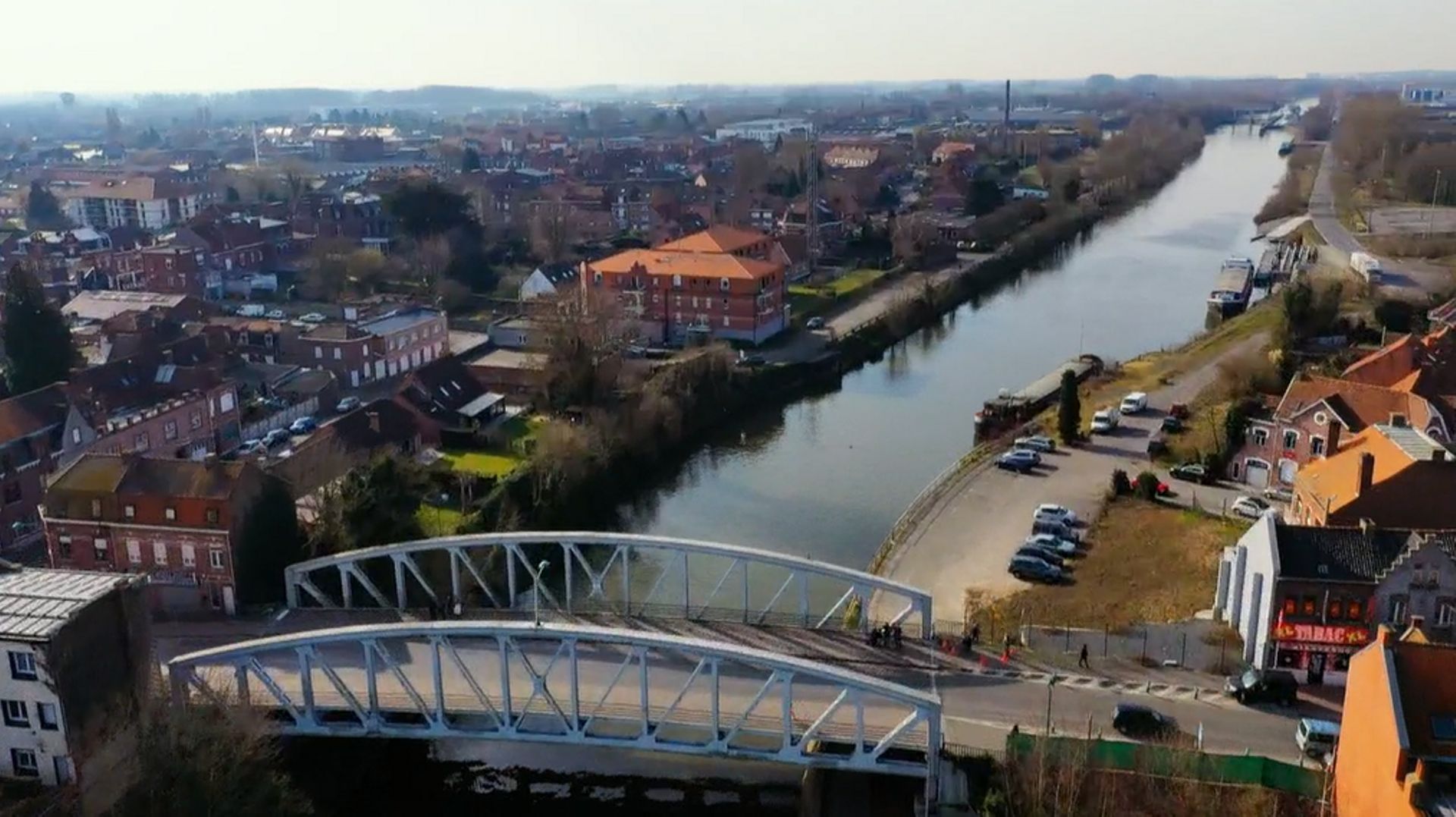 Comines, un petit bout de Wallonie qui vaut le détour ! - RTBF Actus