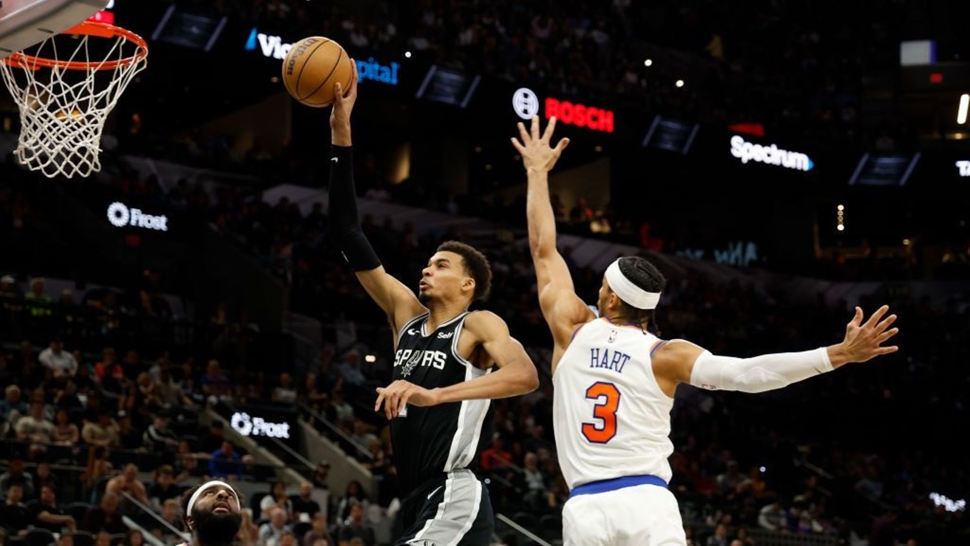 Tony Parker : 'Je ne pensais pas que Camara et Mitchell arriveraient jusque-là' - RTBF Actus